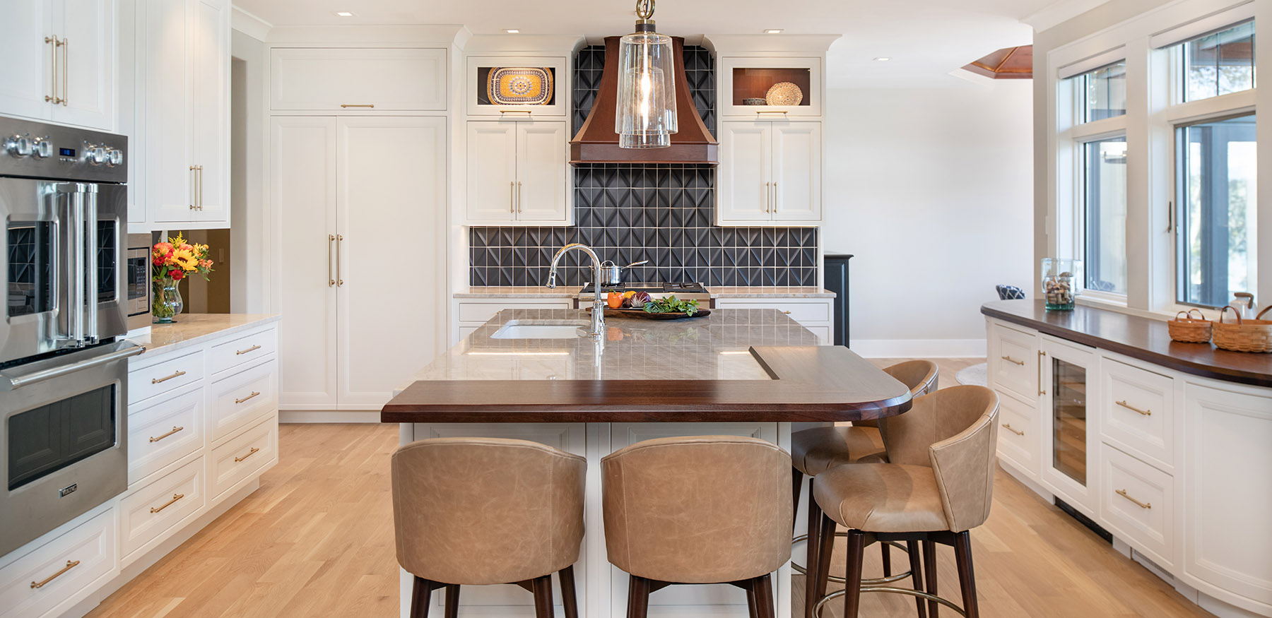 Well-Appointed Kitchen - Kansas City Homes & Style